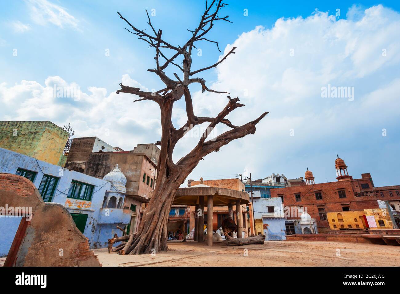 Dwarkadhish temple, mathura hi-res stock photography and images - Alamy