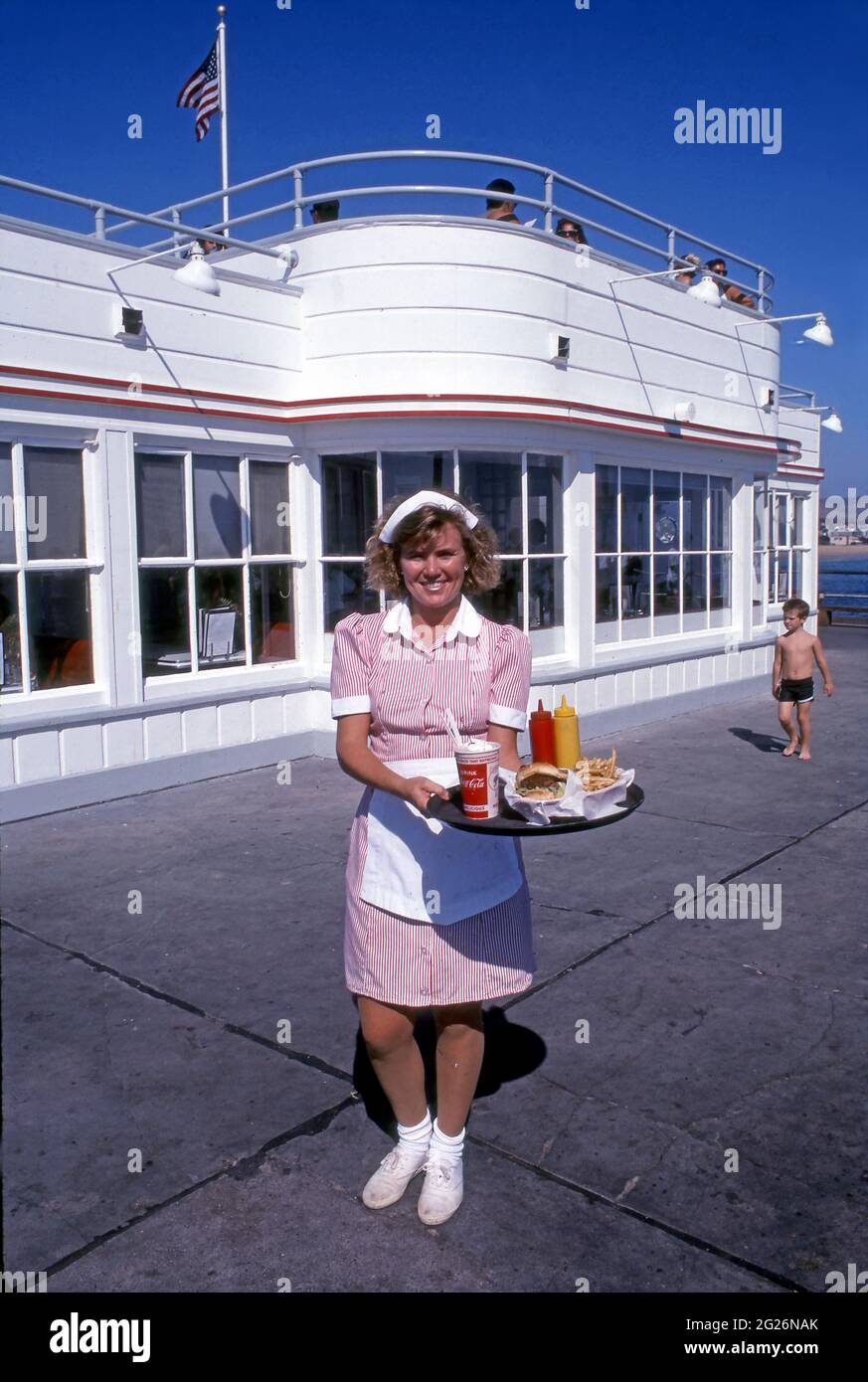 1950s waitress hi-res stock photography and images - Alamy