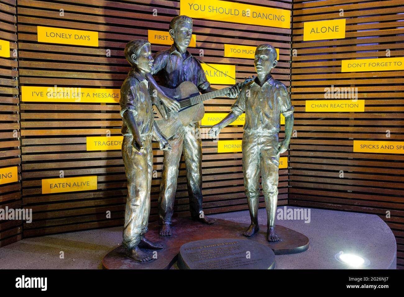 Redcliffe at night - Bee Gees Way Stock Photo - Alamy