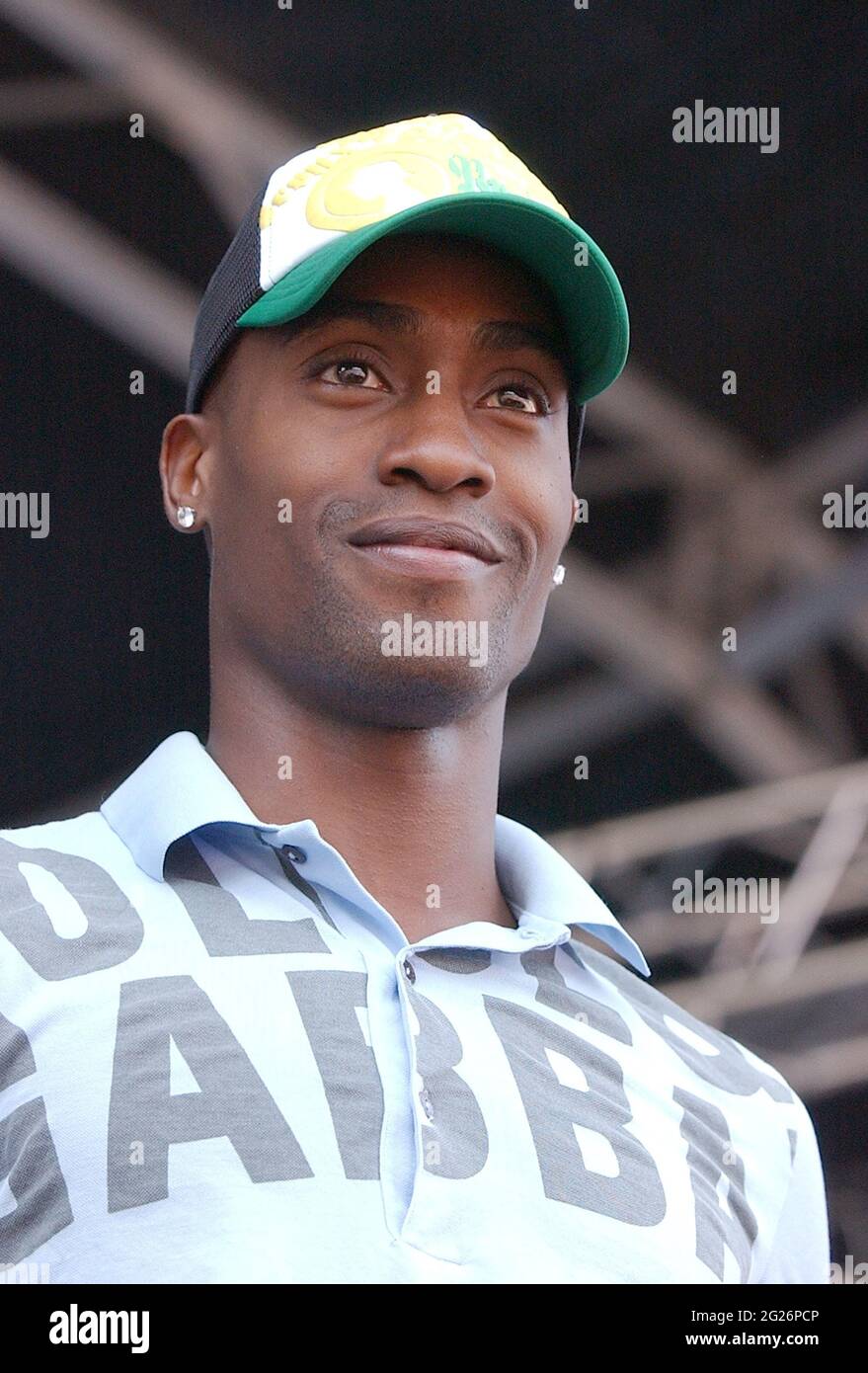 Simon webbe blue hi-res stock photography and images - Alamy