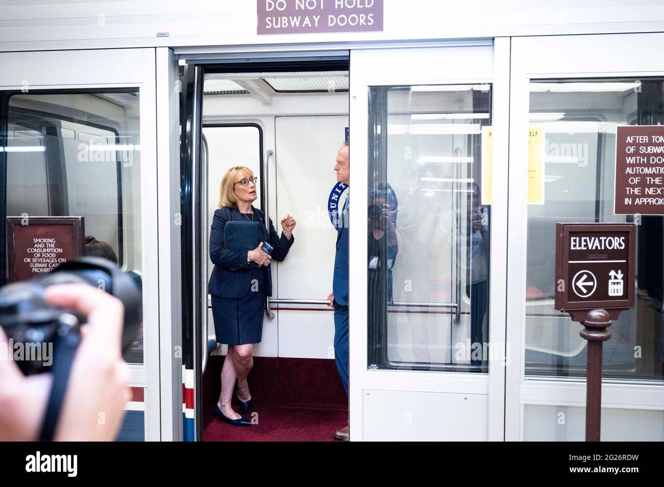 Maggie toomey hi-res stock photography and images - Alamy