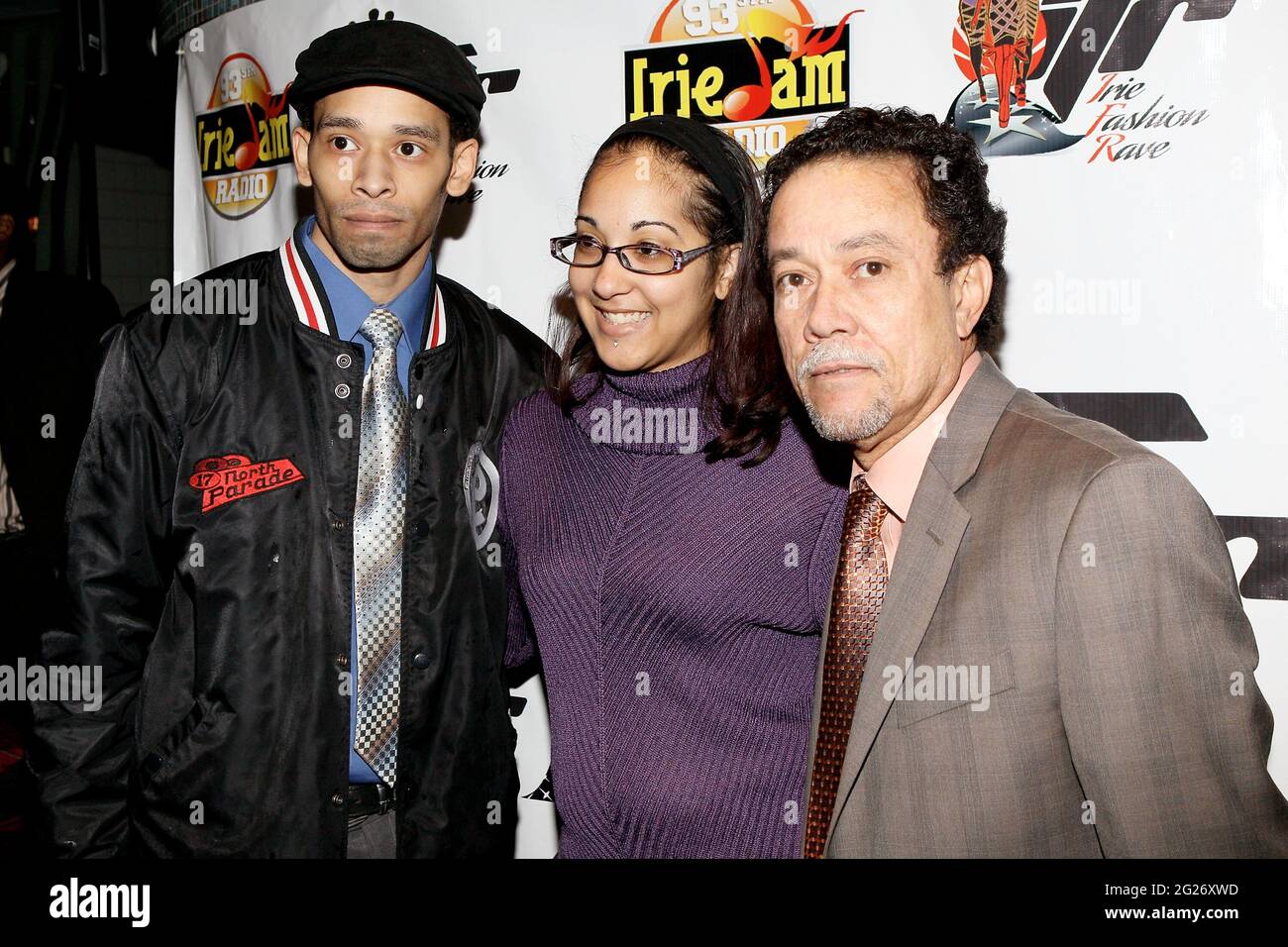 Clive chin hi-res stock photography and images - Alamy