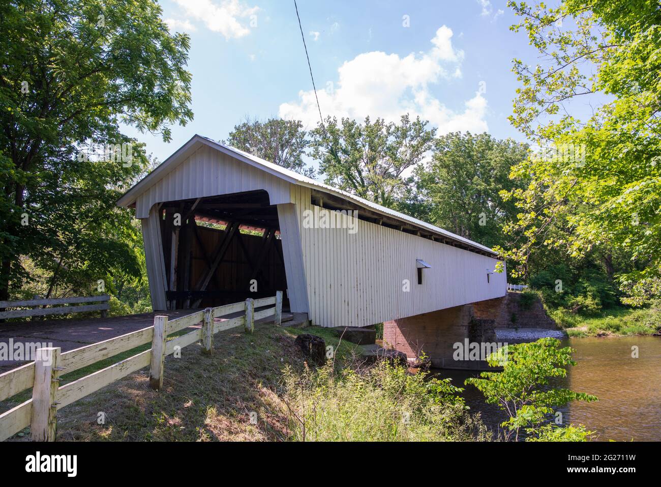 Darlington Covered Bridge over Sugar Creek in Franklin Township ...