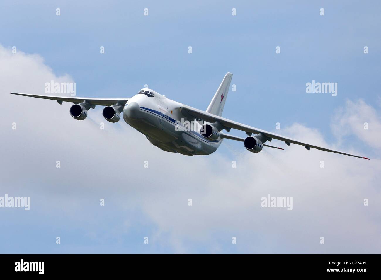 An-124 Ruslan military transport aircraft of the Russian Air Force in ...