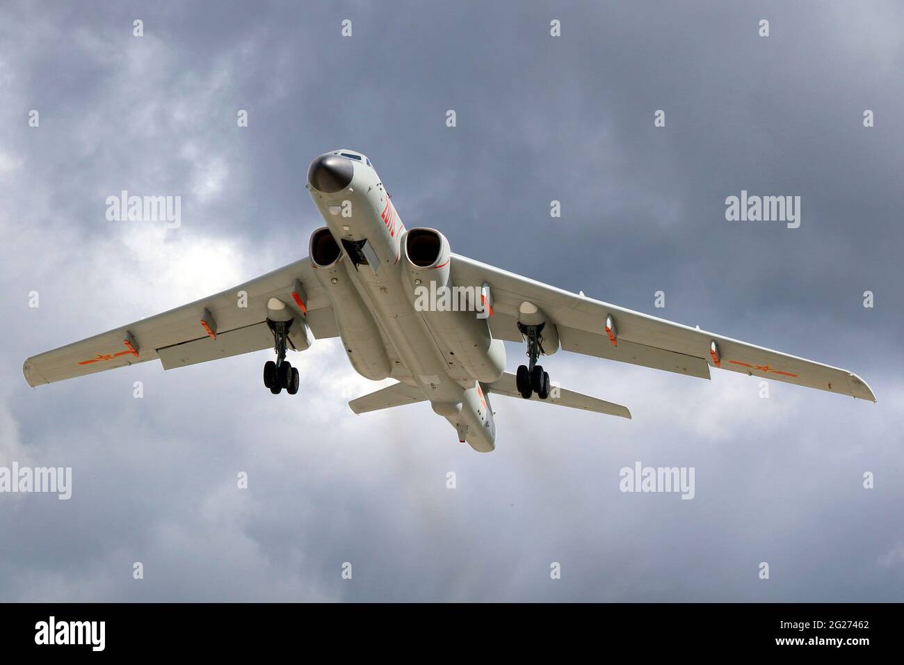 H 6 bomber hi-res stock photography and images - Alamy