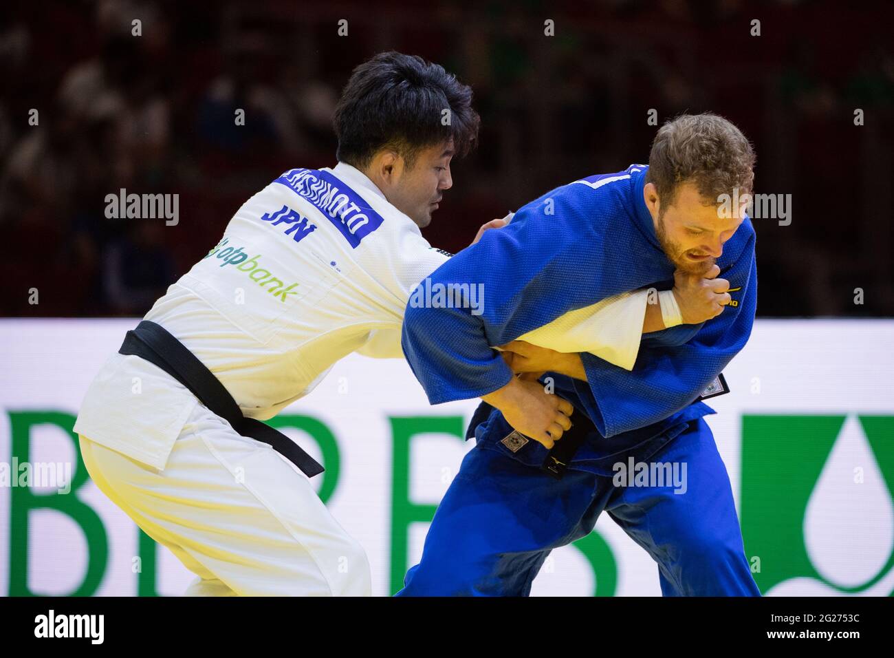 Budapest, Hungary. 8th June, 2021. Japan's Soichi Hashimoto vs Salvador ...