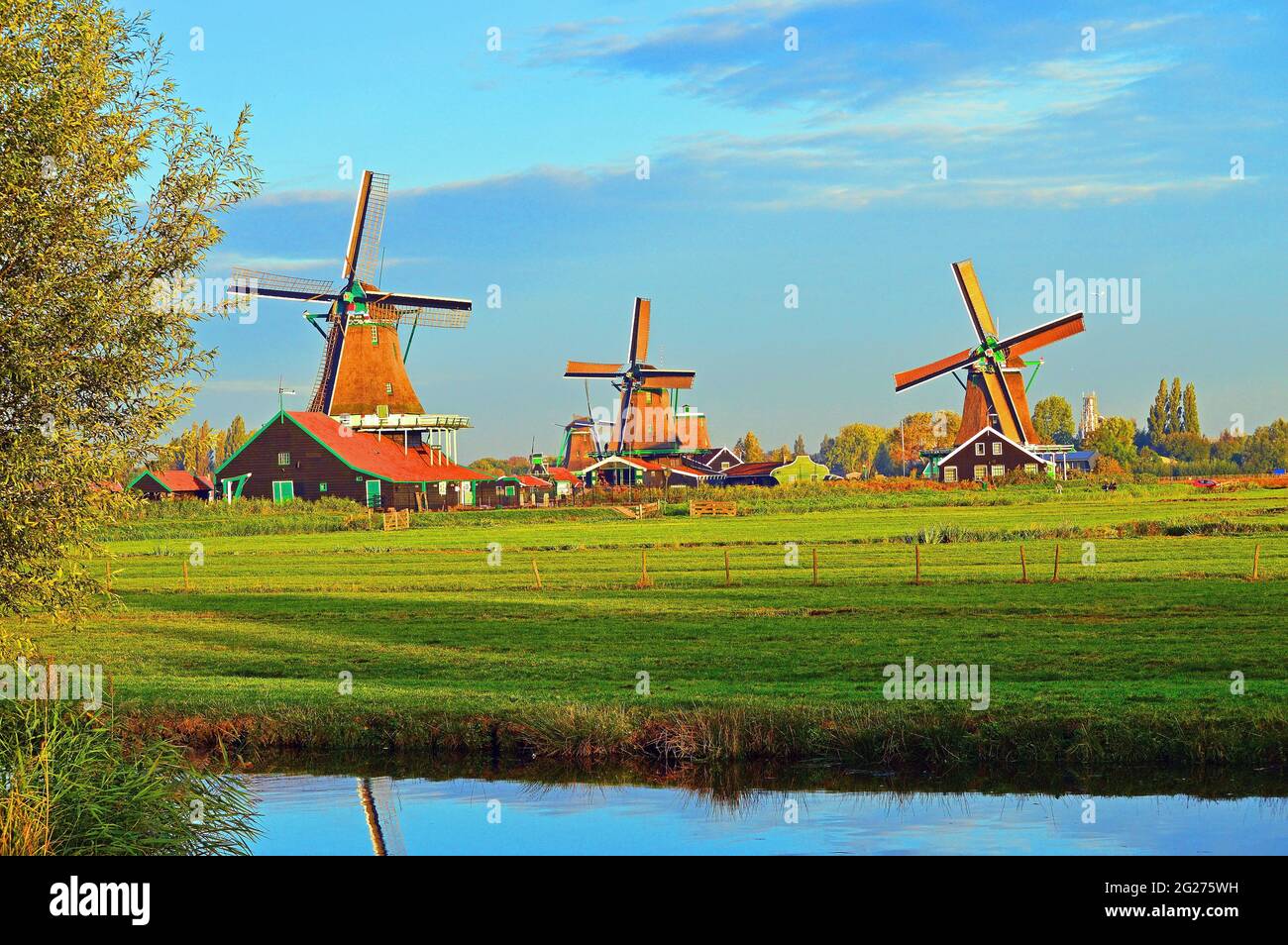 Wind mill village , Zaanse Schans, The Netherlands Stock Photo - Alamy