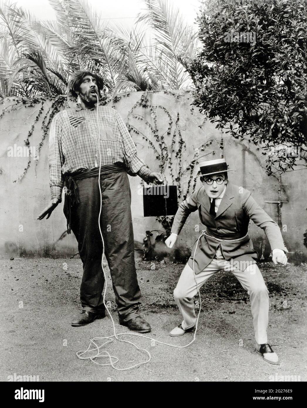 John Aasen, Harold Lloyd, "Why Worry?" (1923) Pathé Exchange/ File ...