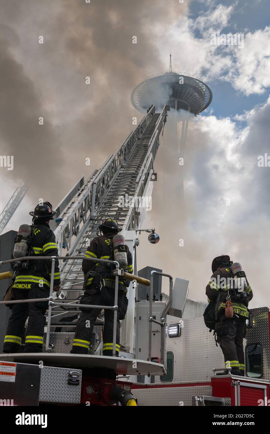 Seattle, USA. 8th Jun, 2021. Mid-day Seattle Fire Department responding ...