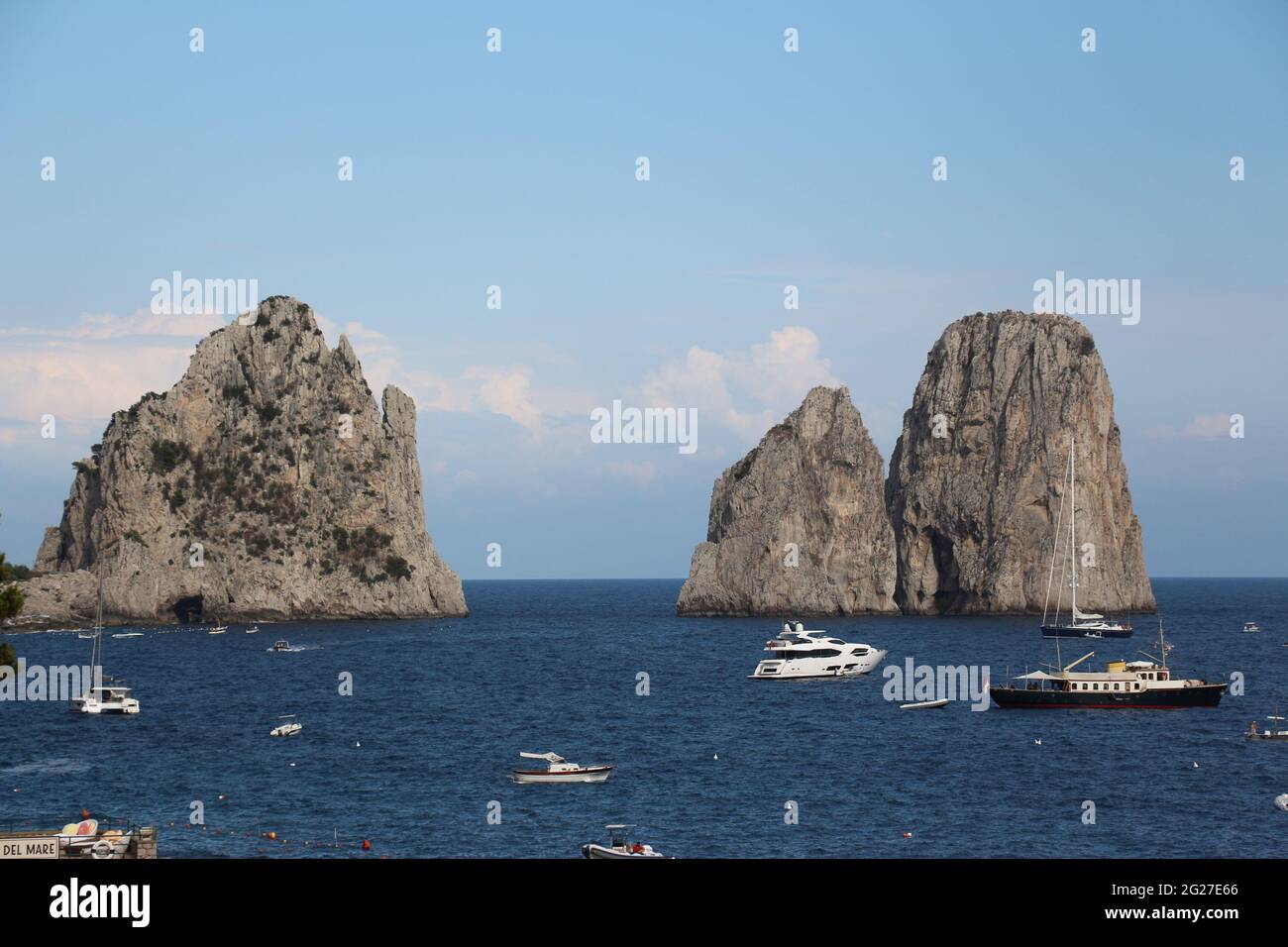 Il Pacha III della principessa Caroline di Monaco e Charlotte Casiraghi ...