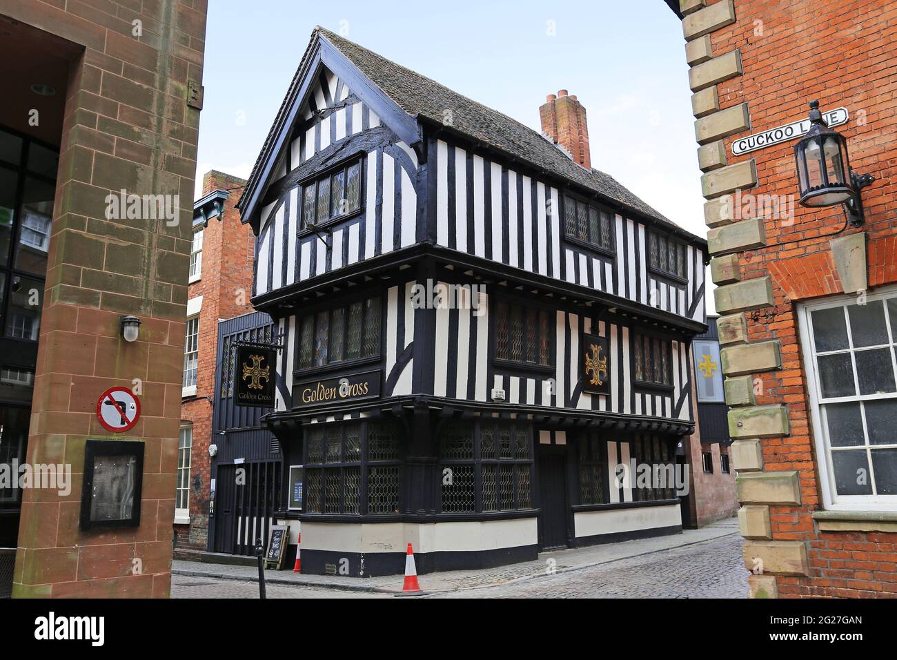 Golden cross inn coventry hi-res stock photography and images - Alamy