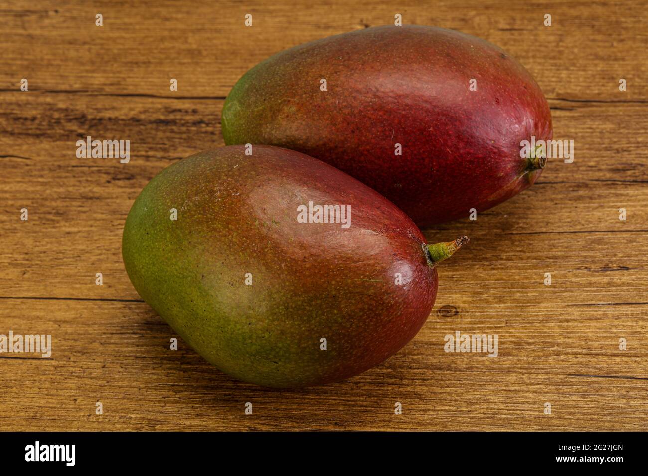 Sweet ripe tropical green mango fruit Stock Photo - Alamy