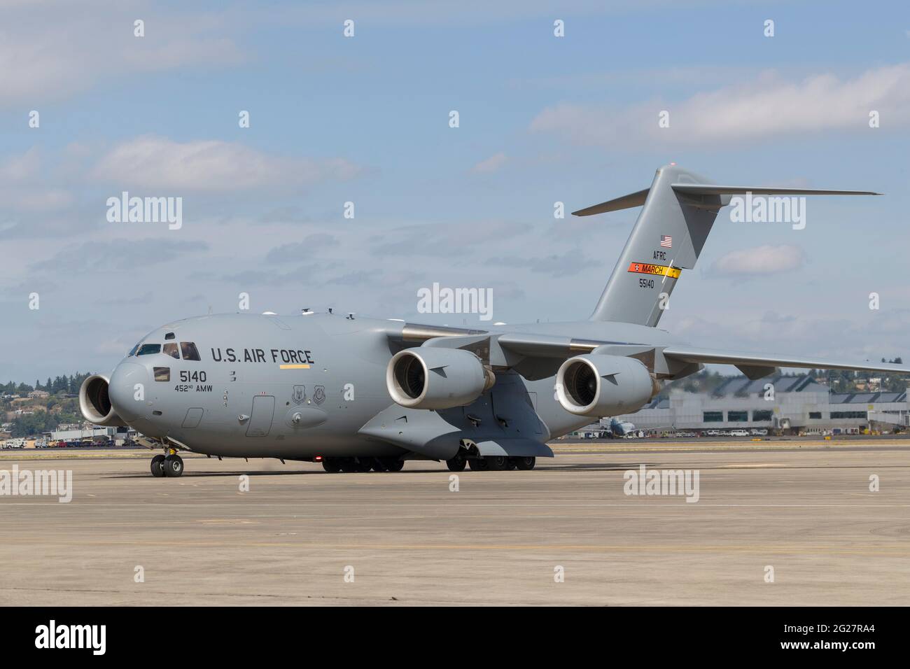 Boeing c 17 globemaster iii airplane hi-res stock photography and images - Alamy