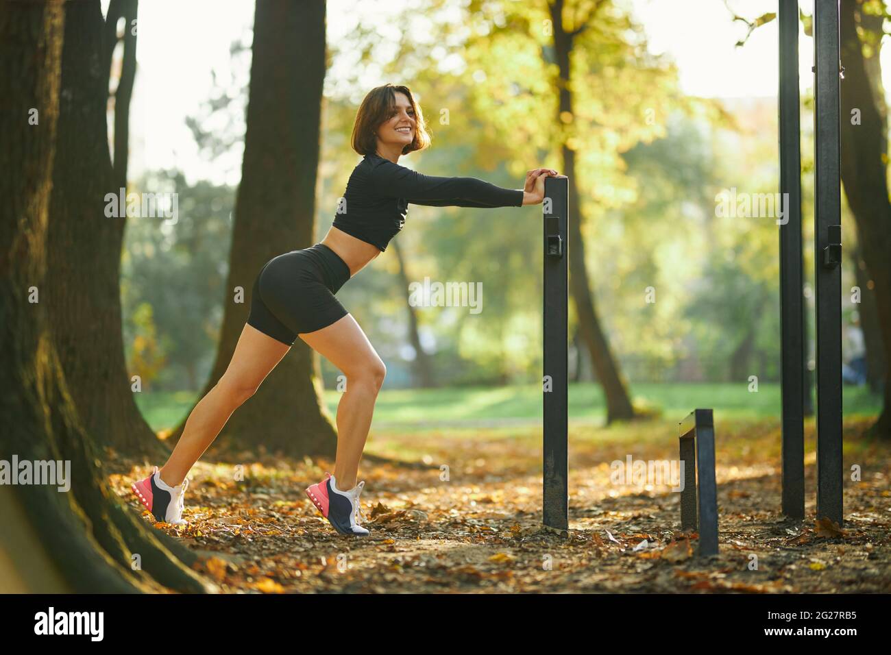 Body female healthy figure hi-res stock photography and images - Alamy