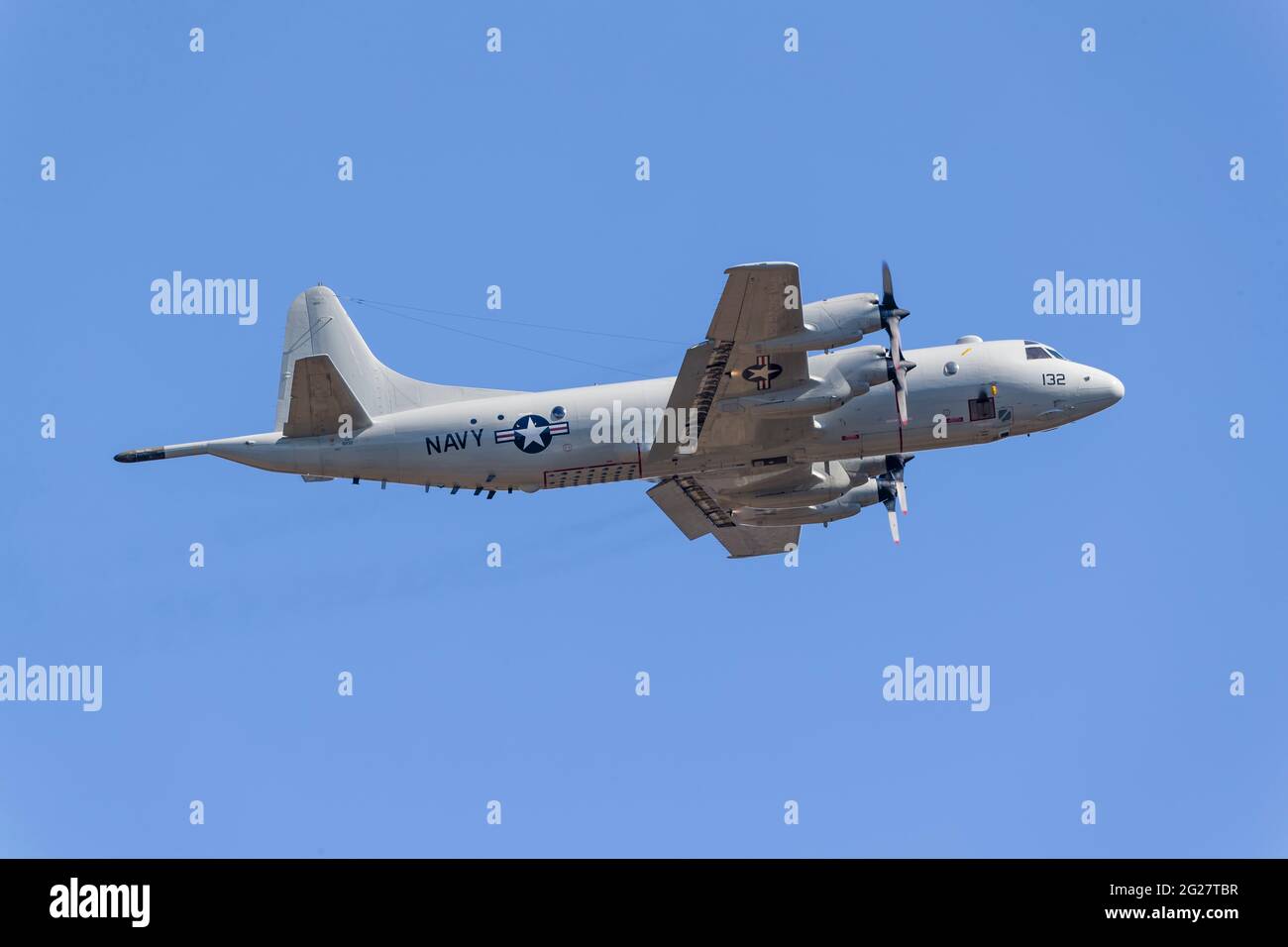 A U.S. Navy P-3C Orion maritime patrol aircraft Stock Photo - Alamy