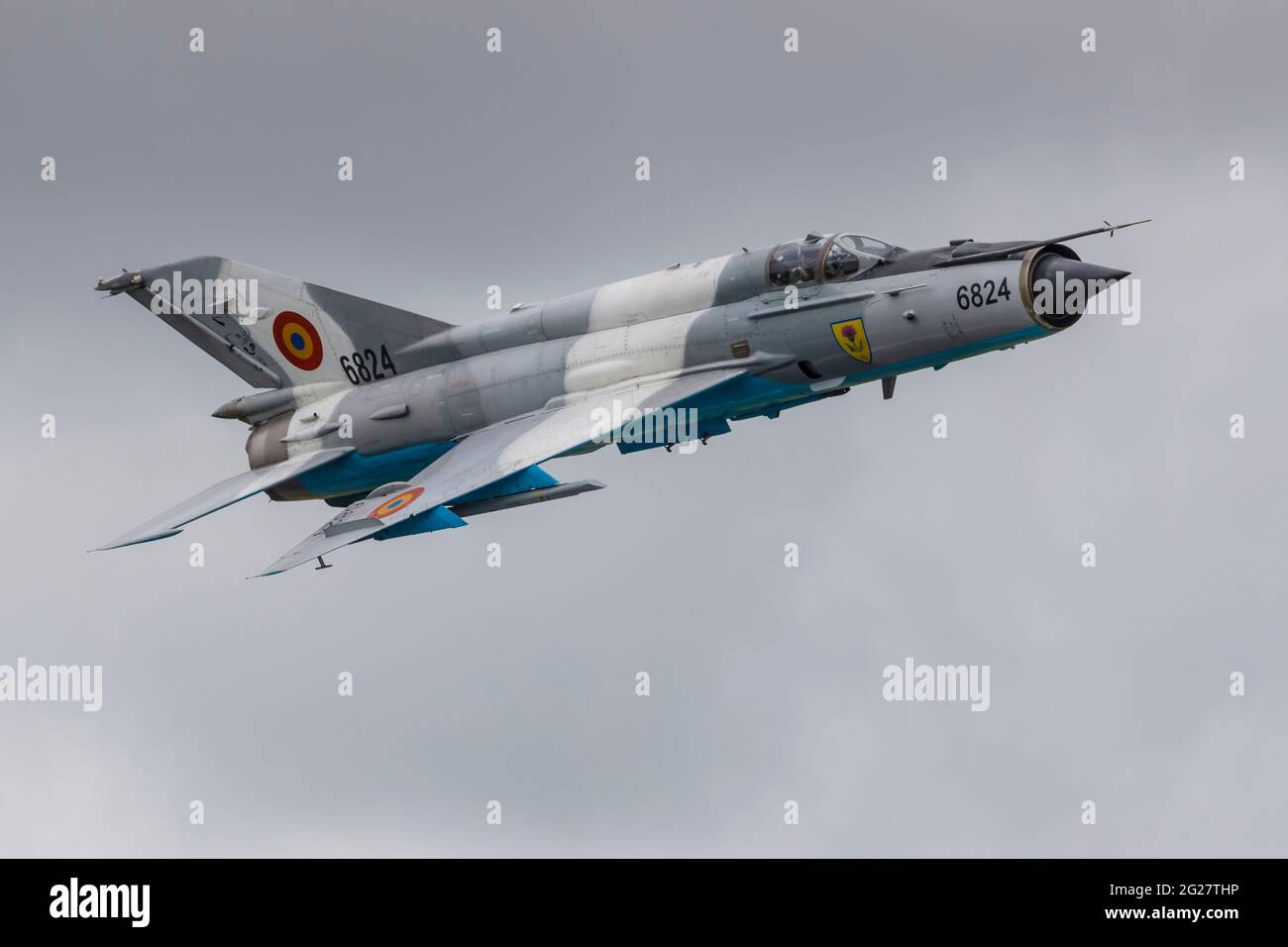Romanian air force jet hi-res stock photography and images - Alamy