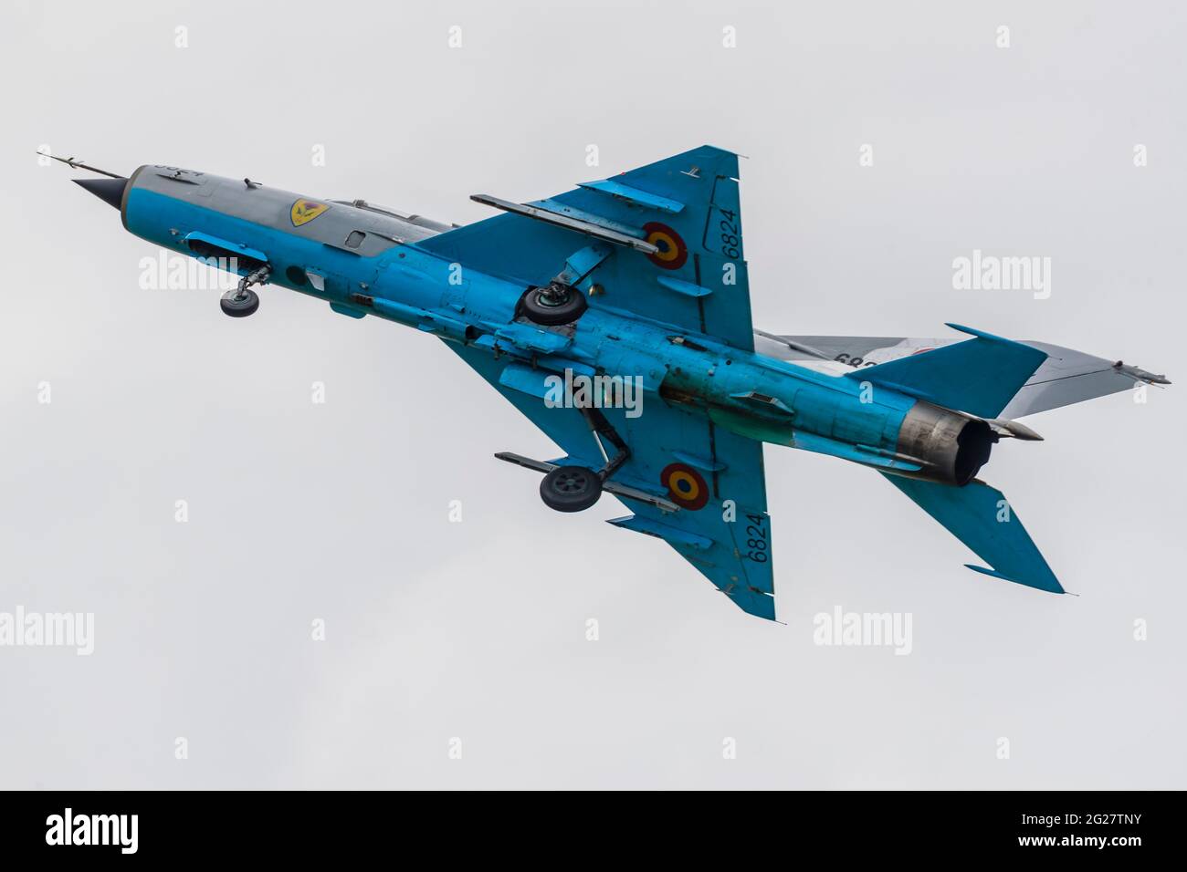 Mikoyan gurevich mig 21 fighter hi-res stock photography and images - Alamy
