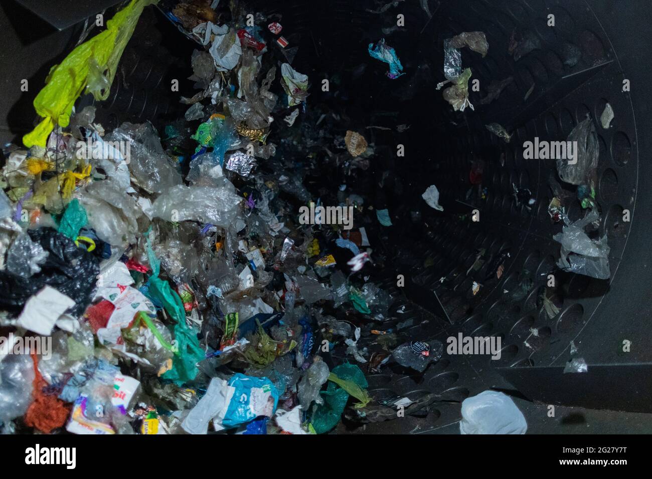 Plastic recycling symbol ps hi-res stock photography and images - Alamy