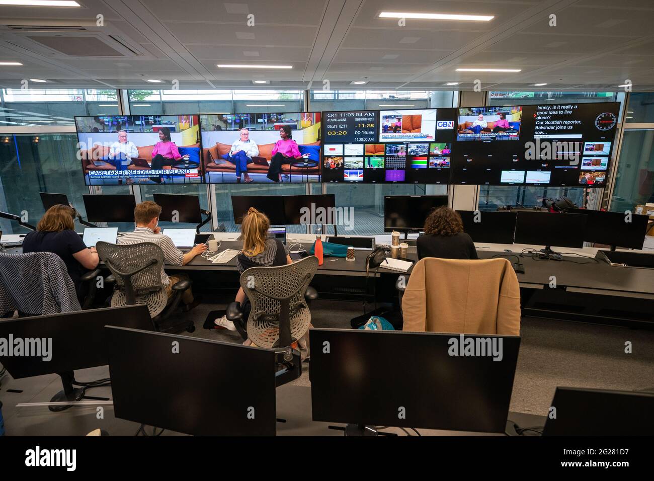 Tv monitors hi-res stock photography and images - Alamy