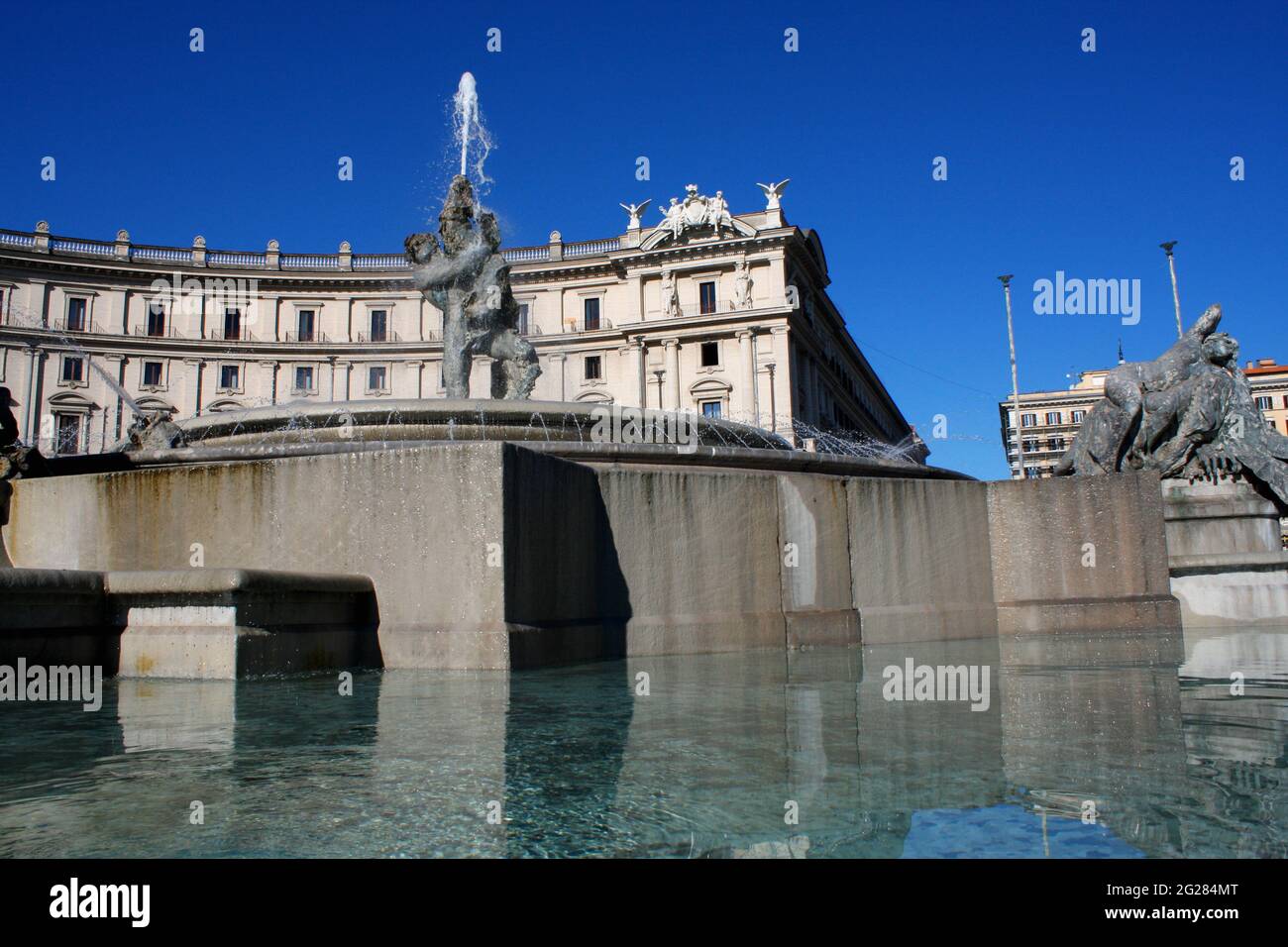 Piazza Repubblica, Rome at night, panorama Stock Photo - Alamy