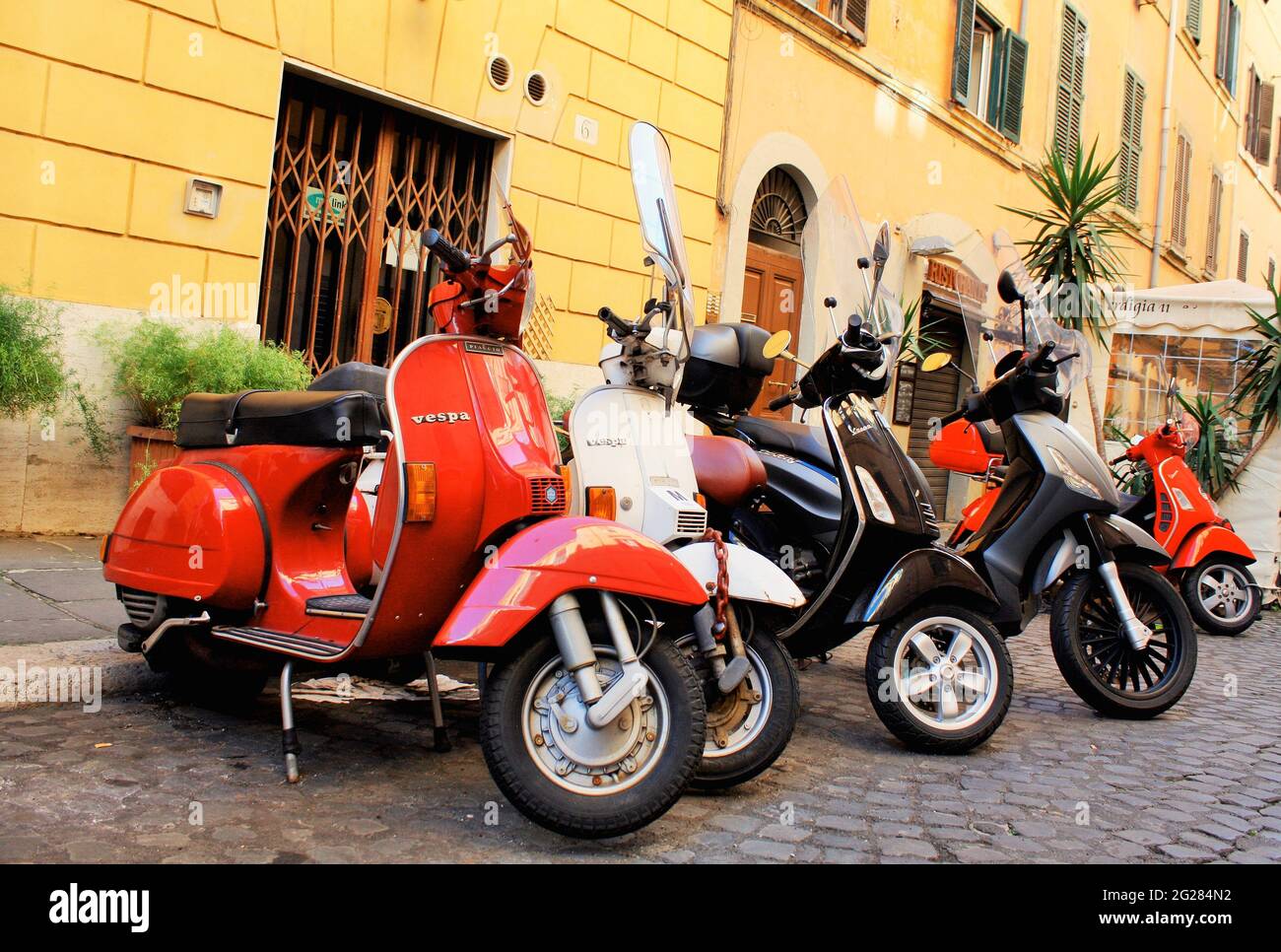 Girl moped rome hi-res stock photography and images - Alamy