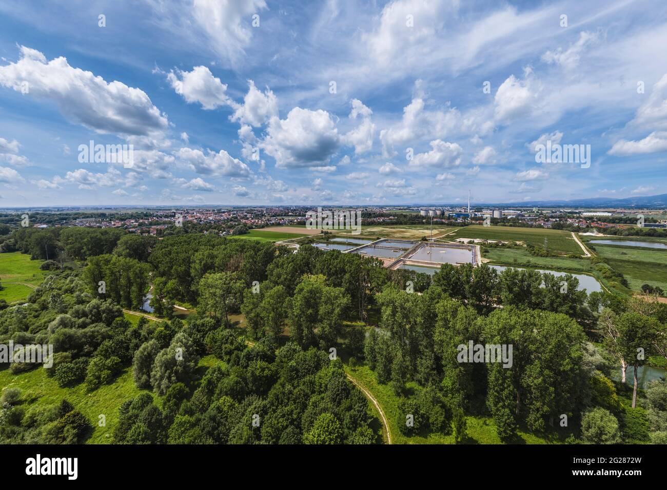 The estuary of the Isar, a jewel of Bavarian floodplain landscapes ...