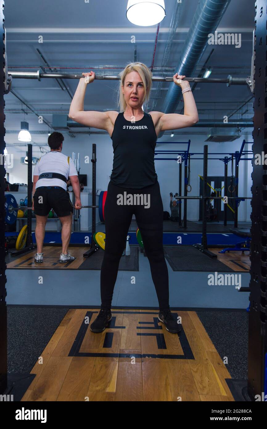 Lift Gym owners Andy Smith and Laura Morrison in Edinburgh clean ...