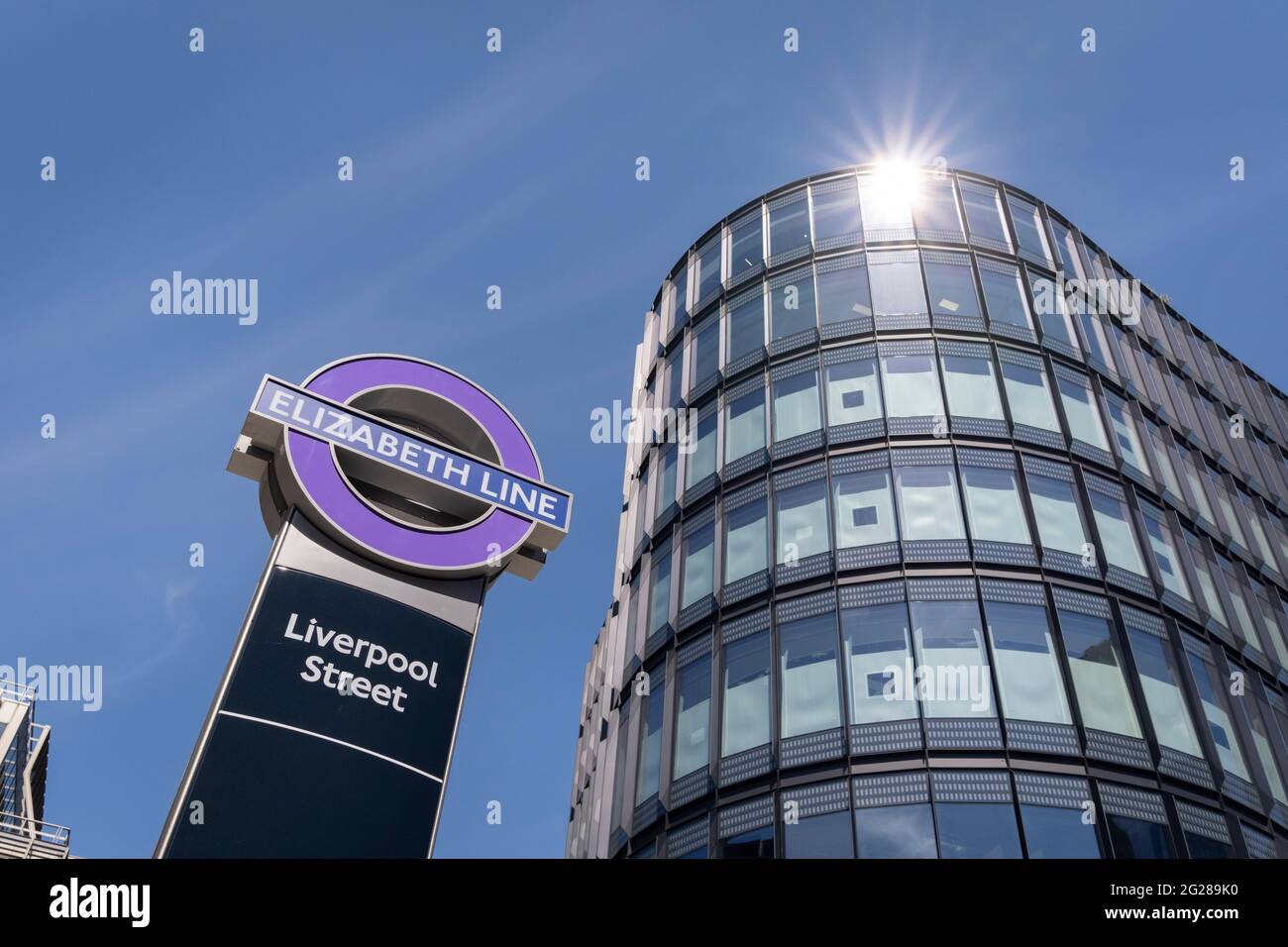 Elizabeth line hi-res stock photography and images - Alamy