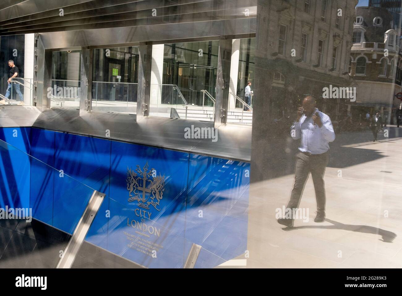 The closed station entrance of Crossrail's Elizabeth Line at Liverpool ...