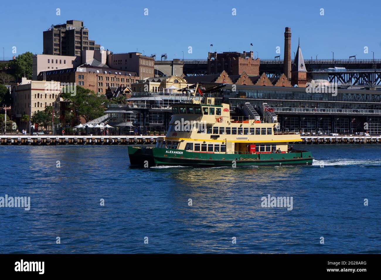 Sydney harbour ferry hi-res stock photography and images - Alamy