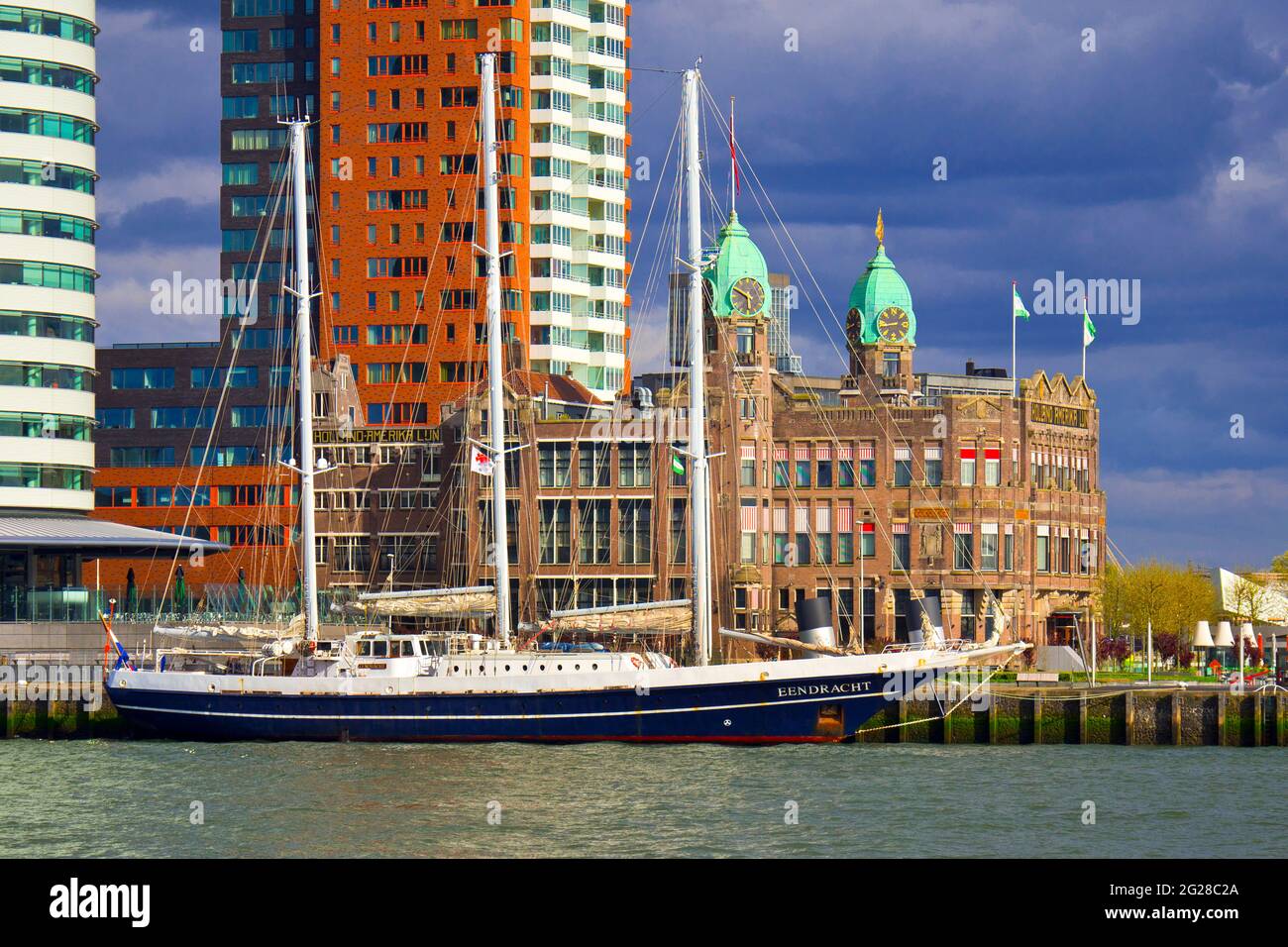Nieuwe Maas River, Modern Architecture, Rotterdam, Holland, Netherlands ...