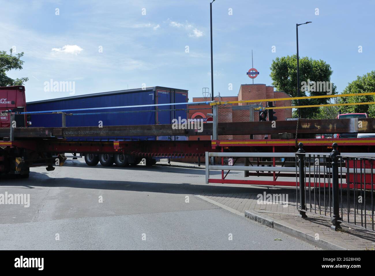 London (UK), 8 June 2021: A 75 ton lorry breaks down causing ...