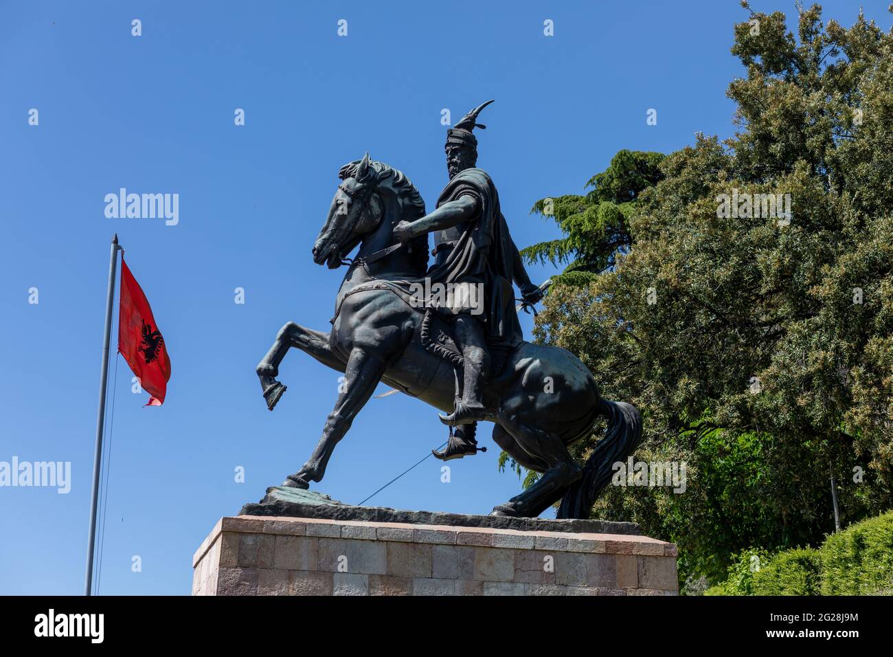 Kruja, Kroja, Kruja, Kruj, Krujë - Skenderbeg statue on horse in town ...