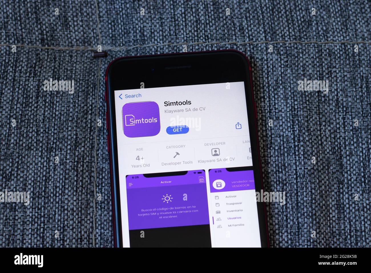 New York Usa 1 June 2021 Simtools Mobile App Logo On Phone Screen