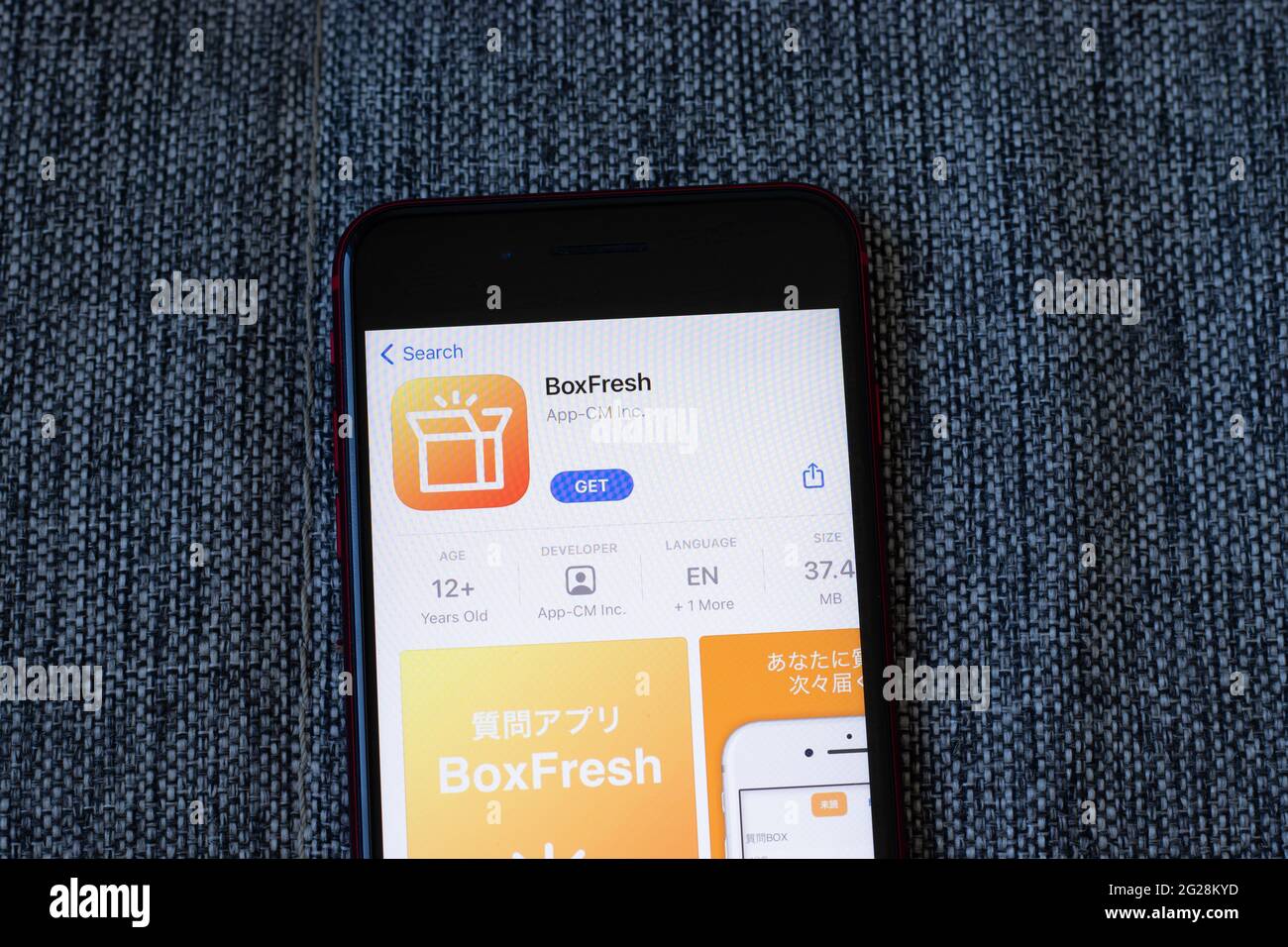 New York, USA - 1 June 2021: BoxFresh mobile app logo on phone screen, close-up icon ...