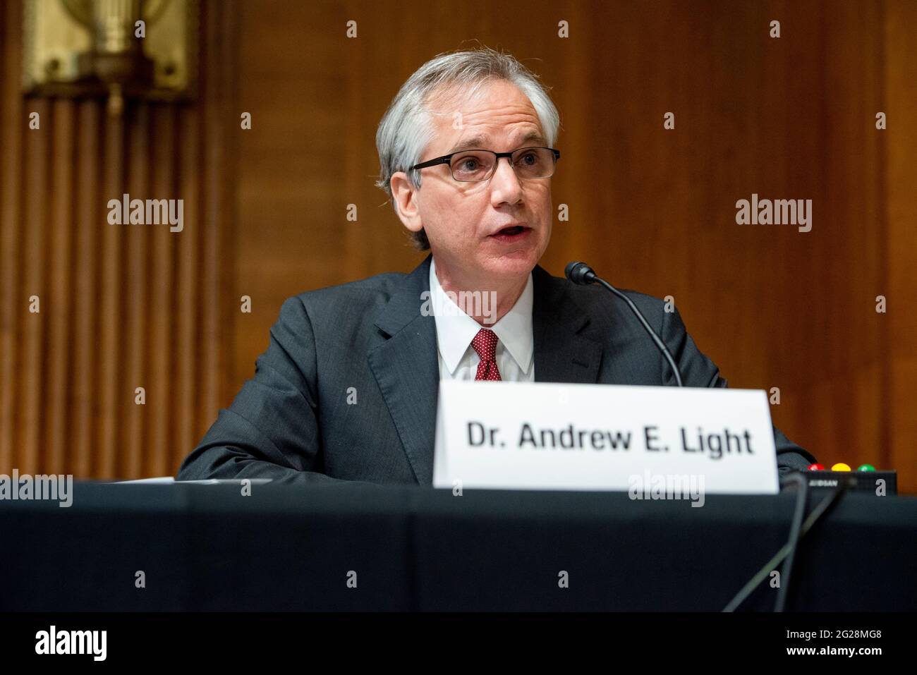 Andrew e lig hi-res stock photography and images - Alamy
