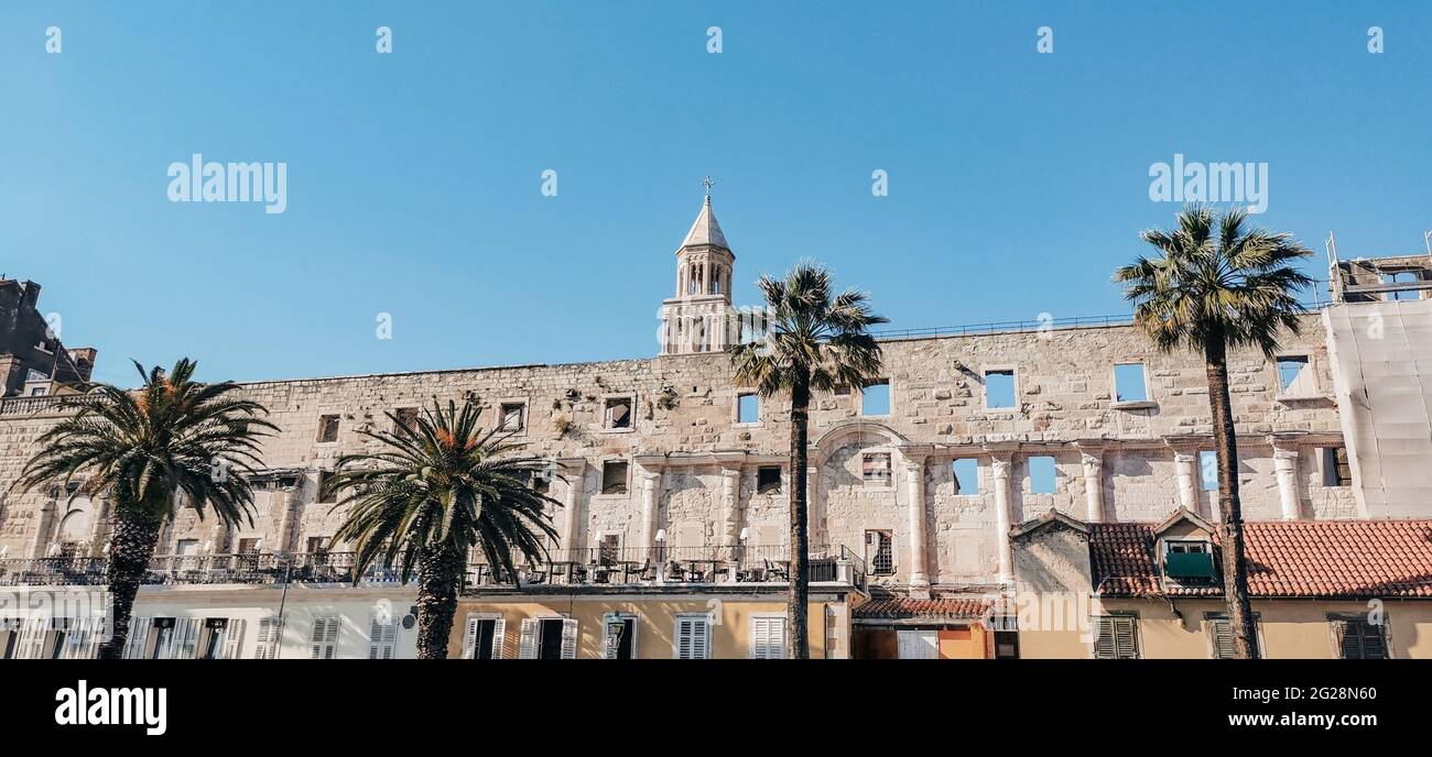 Amazing ancient roman building, the diocletian's palace in Split in ...