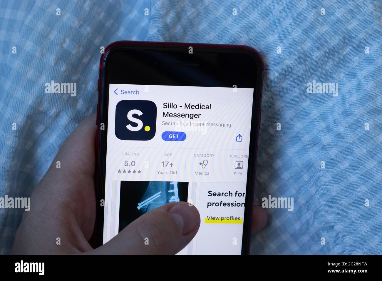 New York, USA - 1 June 2021: Siilo - Medical Messenger mobile app logo on phone screen, close-up ...
