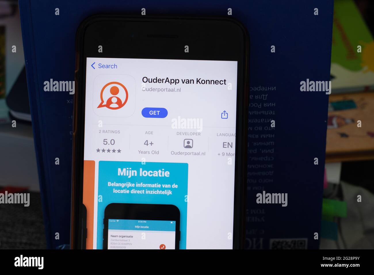 New York, USA - 1 June 2021: OuderApp van Konnect mobile app logo on ...