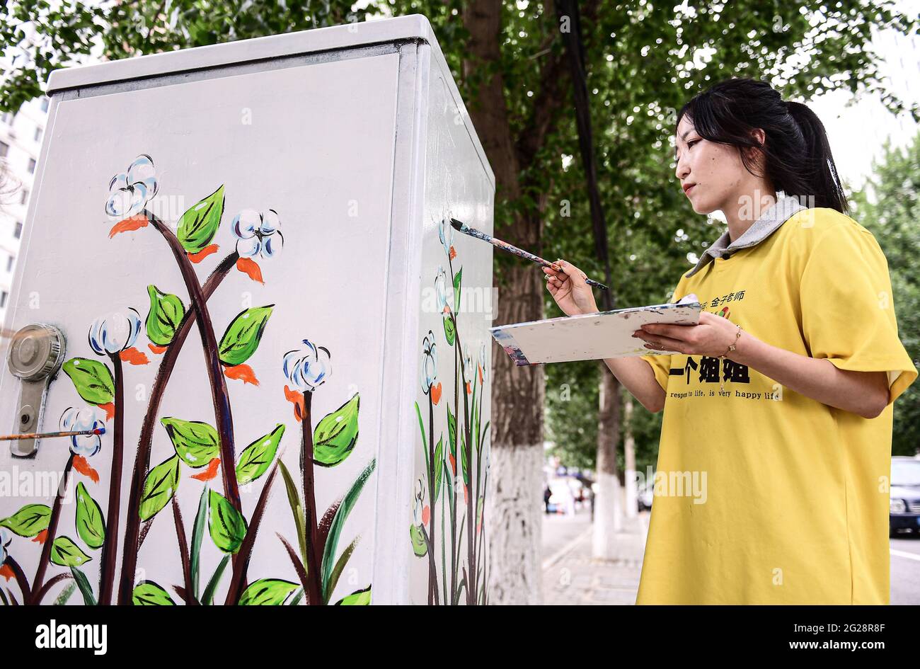 Area beautification hi-res stock photography and images - Alamy