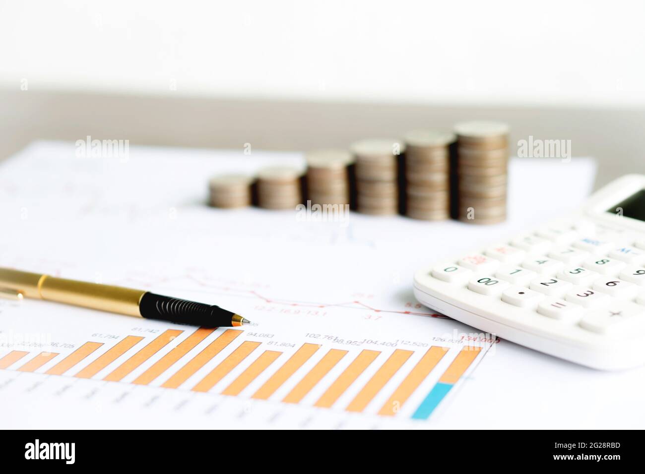 Calculator pen graph hi-res stock photography and images - Alamy