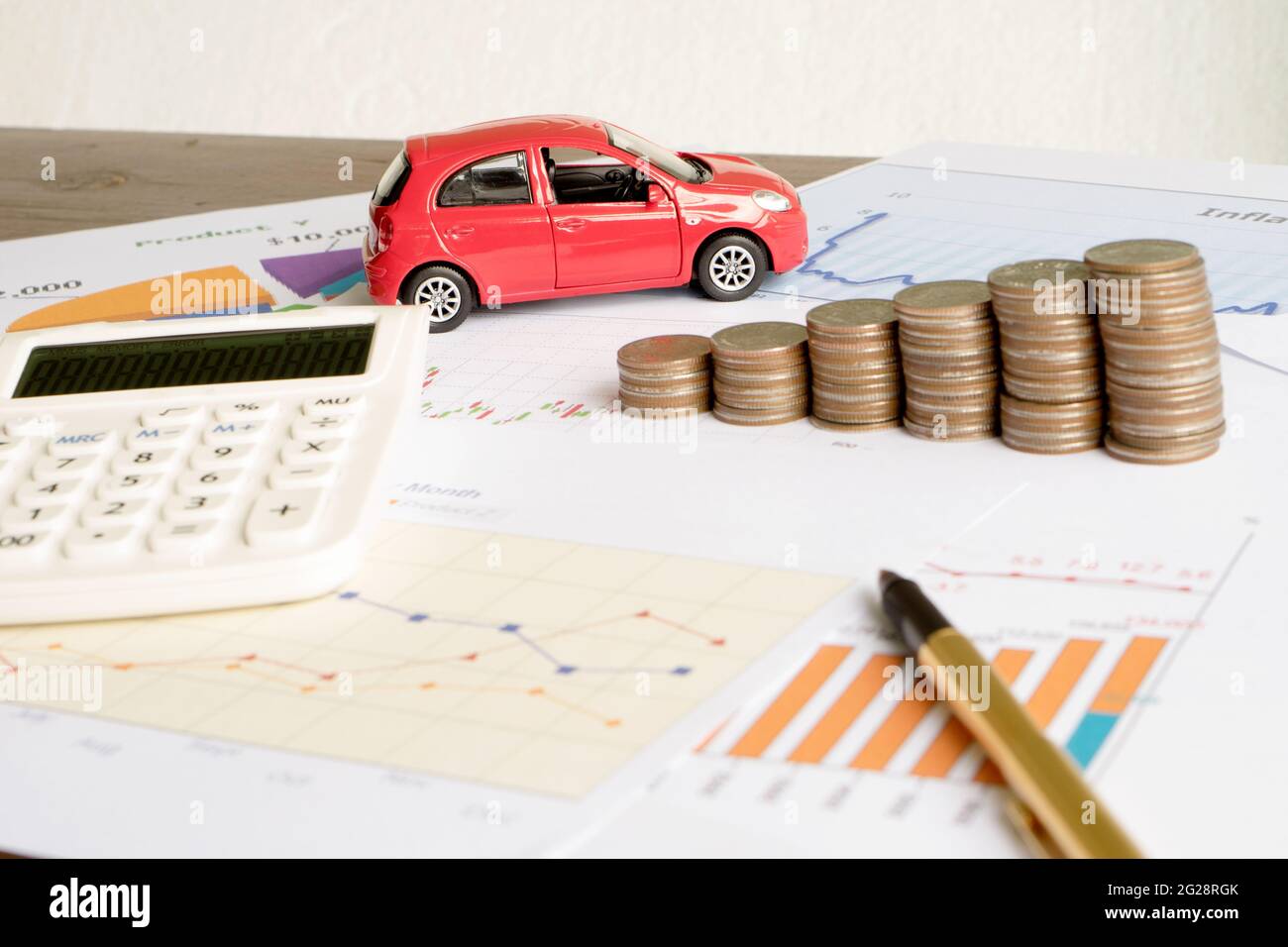 Car expenses calculate with notes and toy car Stock Photo - Alamy