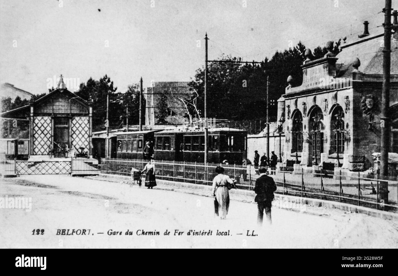 Du chemin Black and White Stock Photos & Images - Alamy