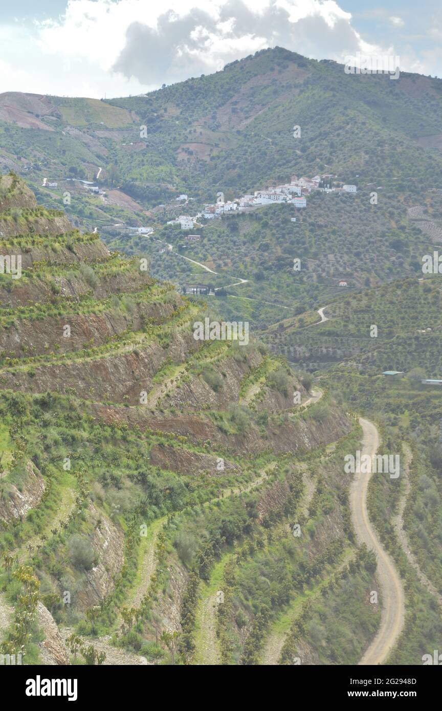 Cutar village between mountains and tropical plantations Stock Photo ...