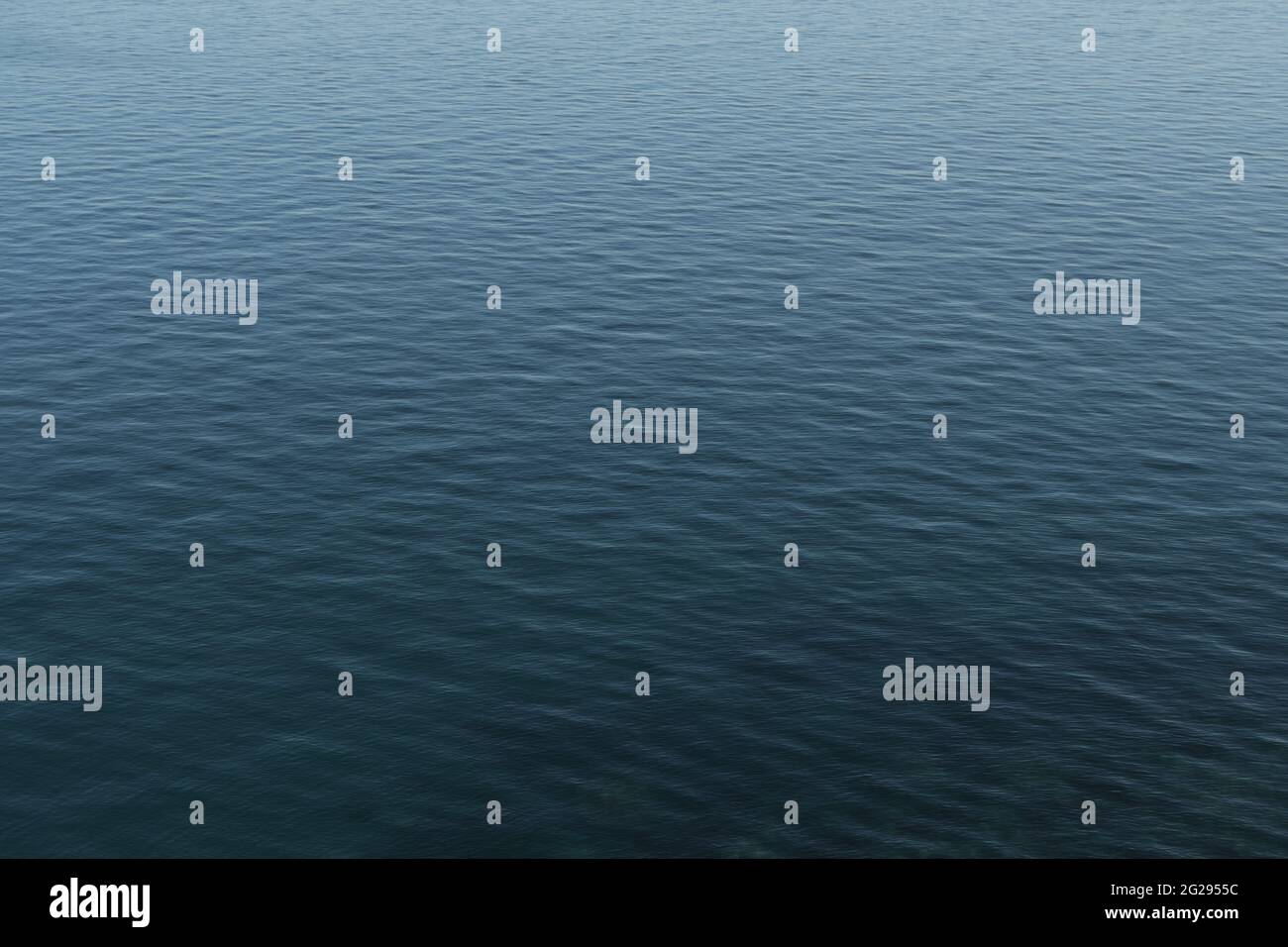 Dark blue waves hi-res stock photography and images - Alamy