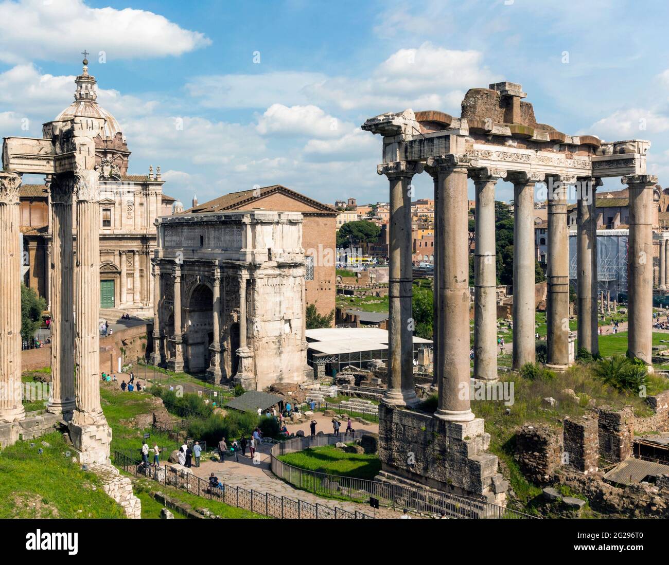 Rome, Italy. The Roman Forum. The Arch of Septimius Severus in centre ...
