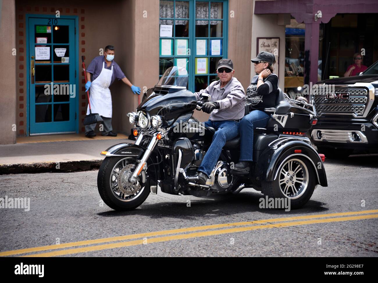 Harley davidson trike hi-res stock photography and images - Alamy