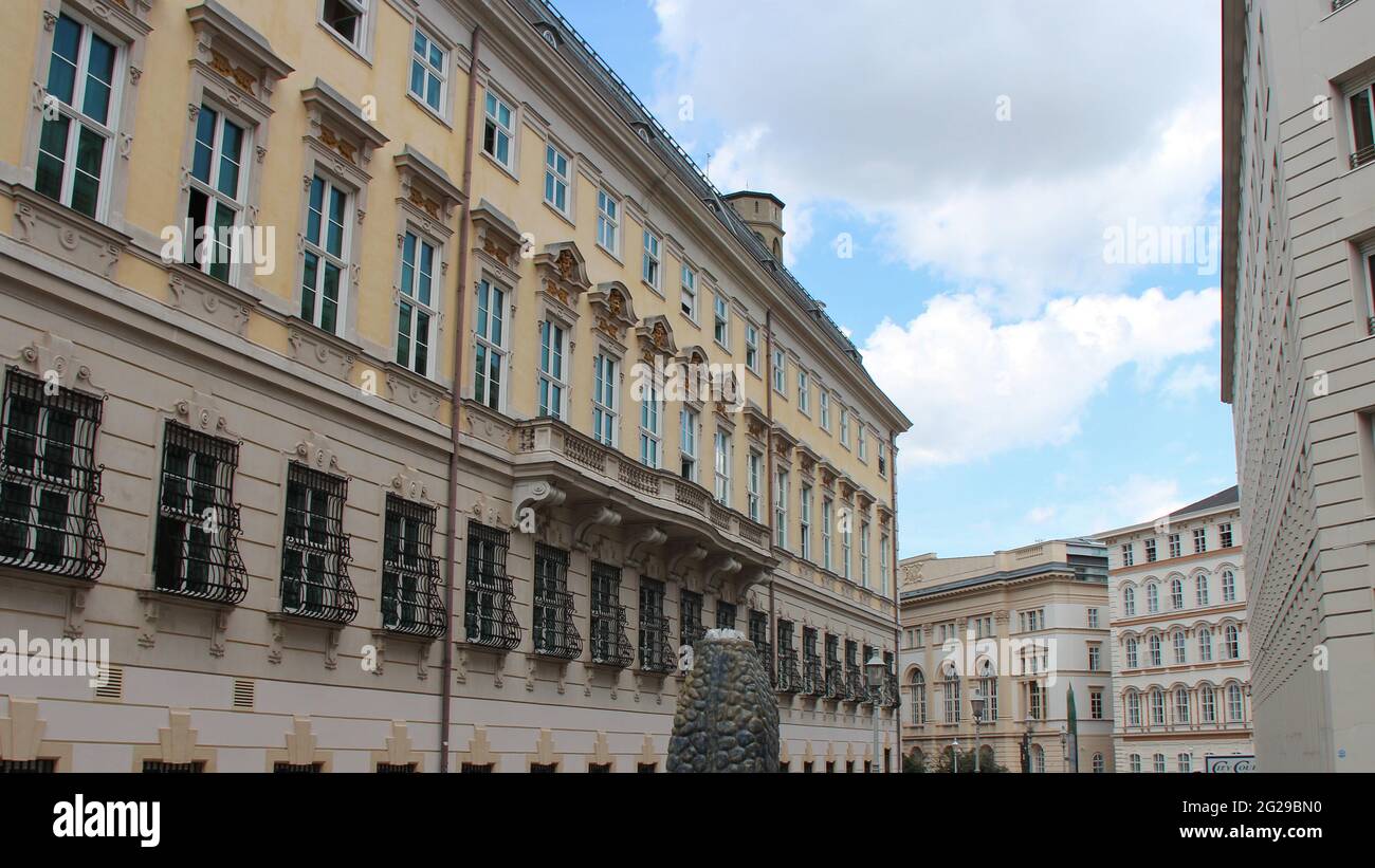 Baroque urbanism hi-res stock photography and images - Alamy