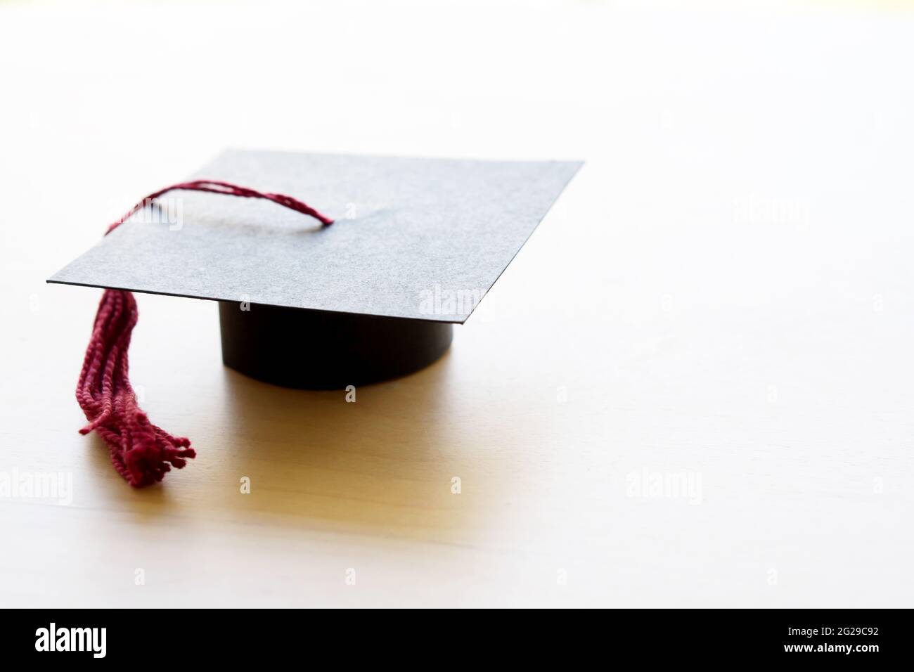 University, Adult Student, Graduation, Graduation Gown, High School ...