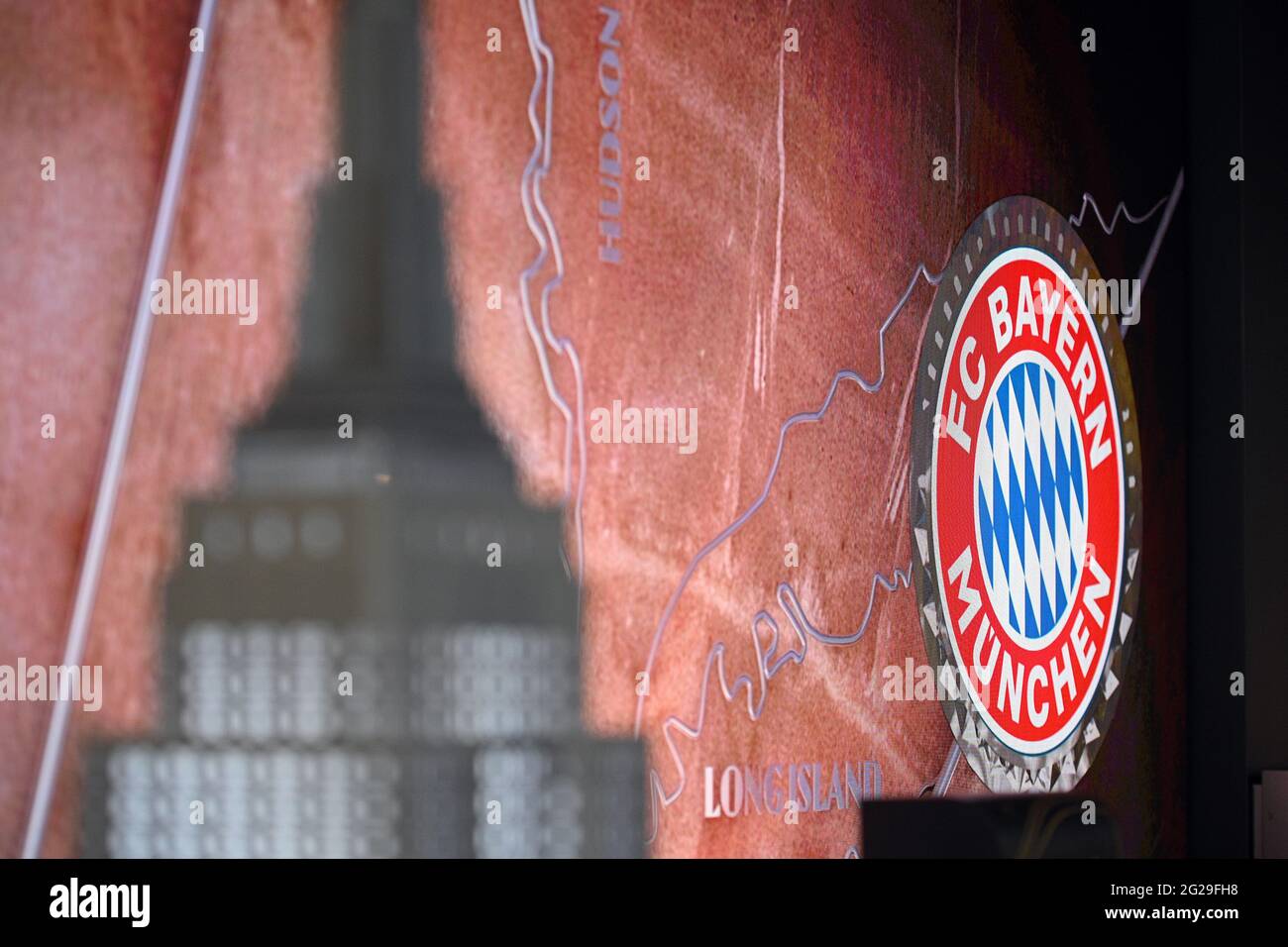 FC Bayern Munich logo on display at the Empire State Building for a ...